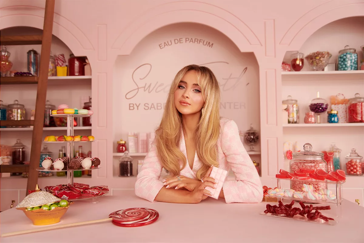 Sabrina Carpenter s Sweet Tooth Caramel Dream ParfumPlus Magazine Sabrina Carpenter s Sweet Tooth Caramel Dream ParfumPlus Magazine