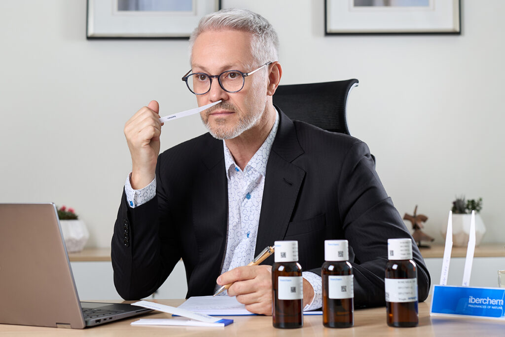 Iberchem : The Poetry Of Perfume | ParfumPlus Magazine